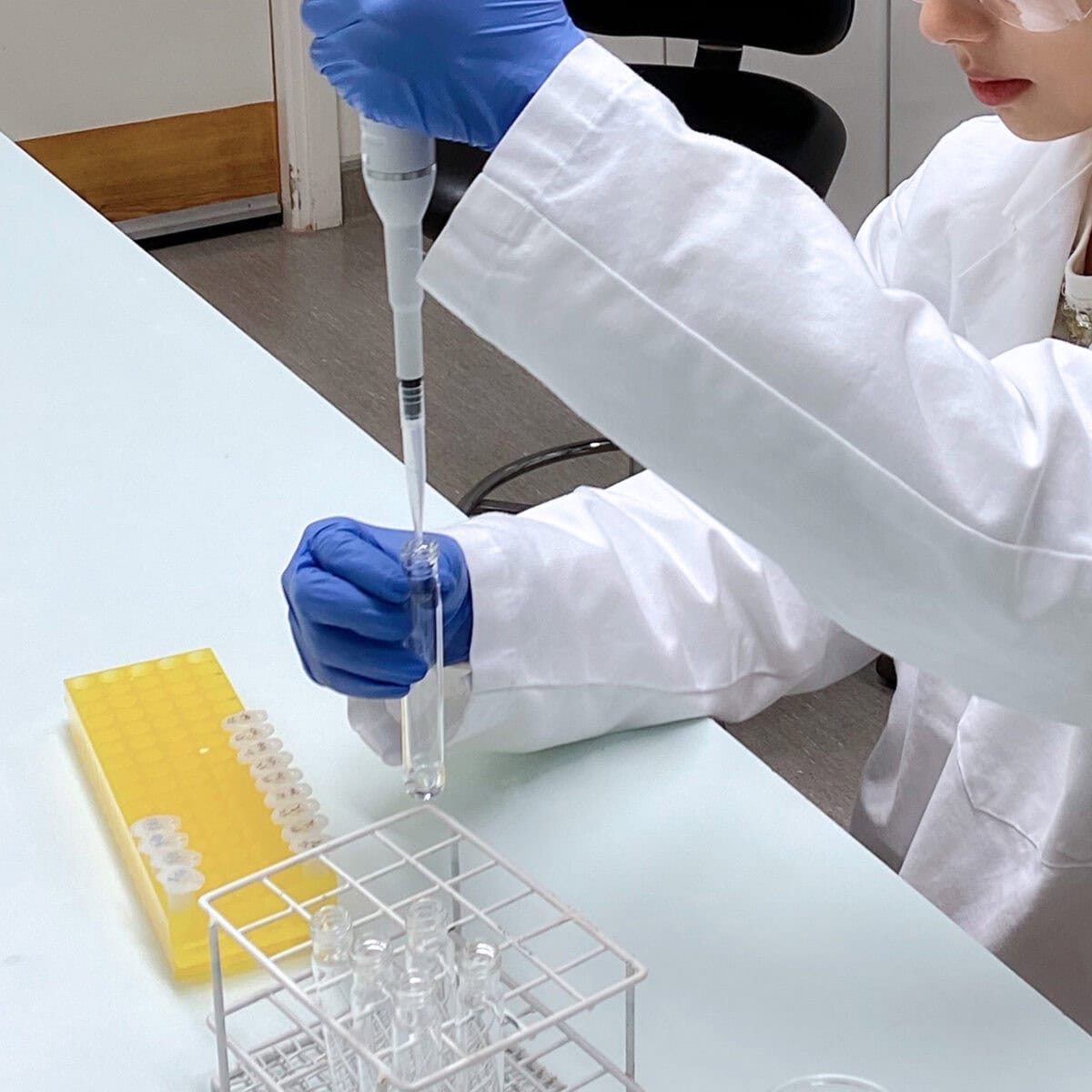 Technical Products - AOCS